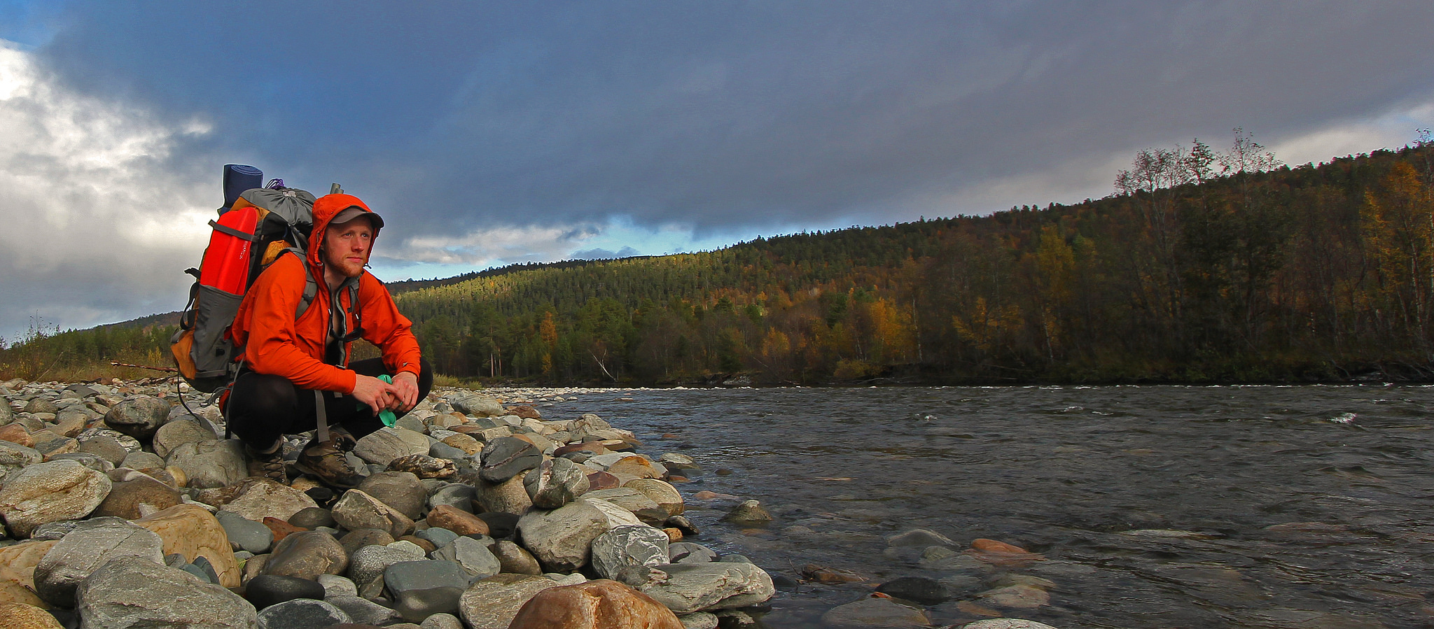 This British explorer shares his experiences alone inside the world's ...